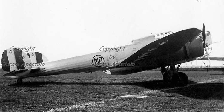 意大利的“汉普顿”——CMASA BGA型轰炸机 - 河城军工